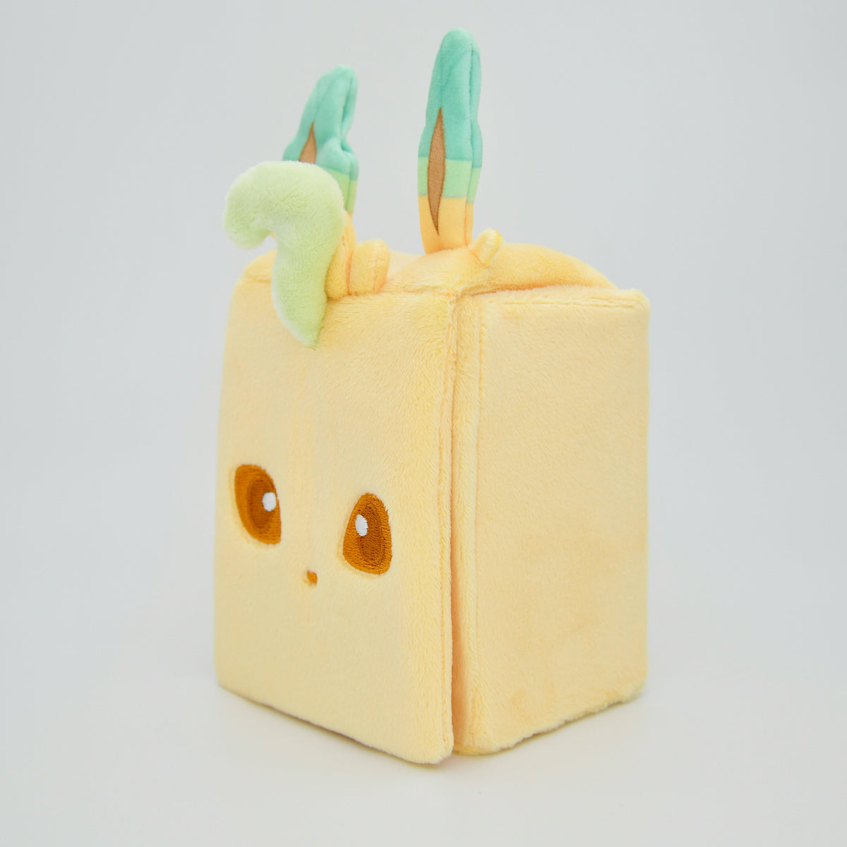 Leafeon Plushie Deck Box [Limited Quantities in Stock] – Usagi Draws
