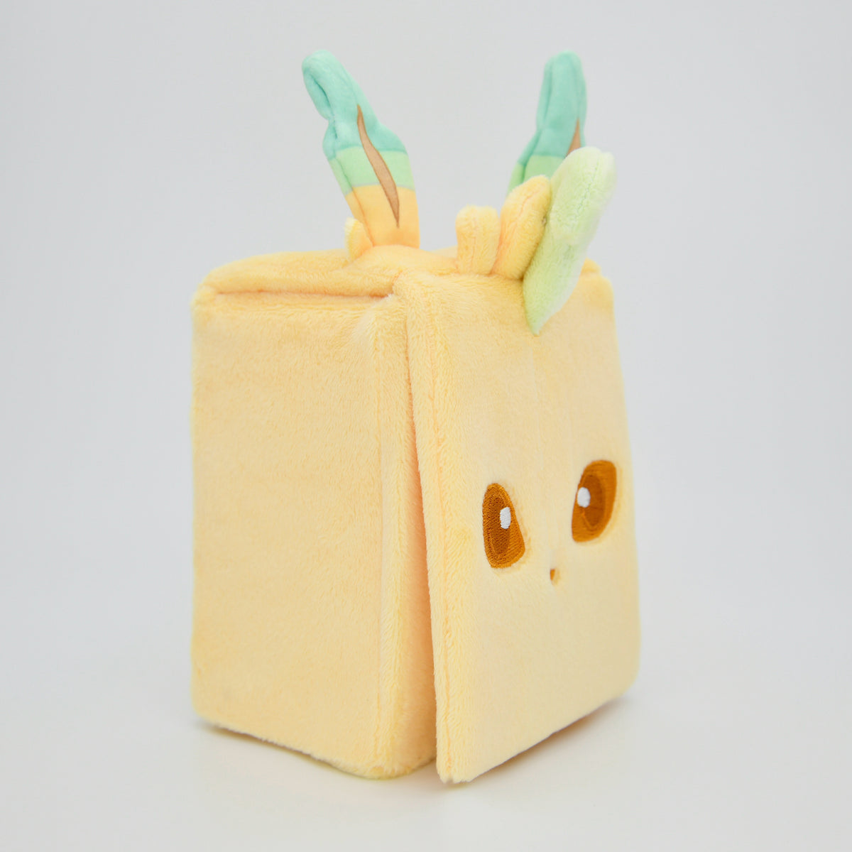 Leafeon Plushie Deck Box [Limited Quantities in Stock] – Usagi Draws